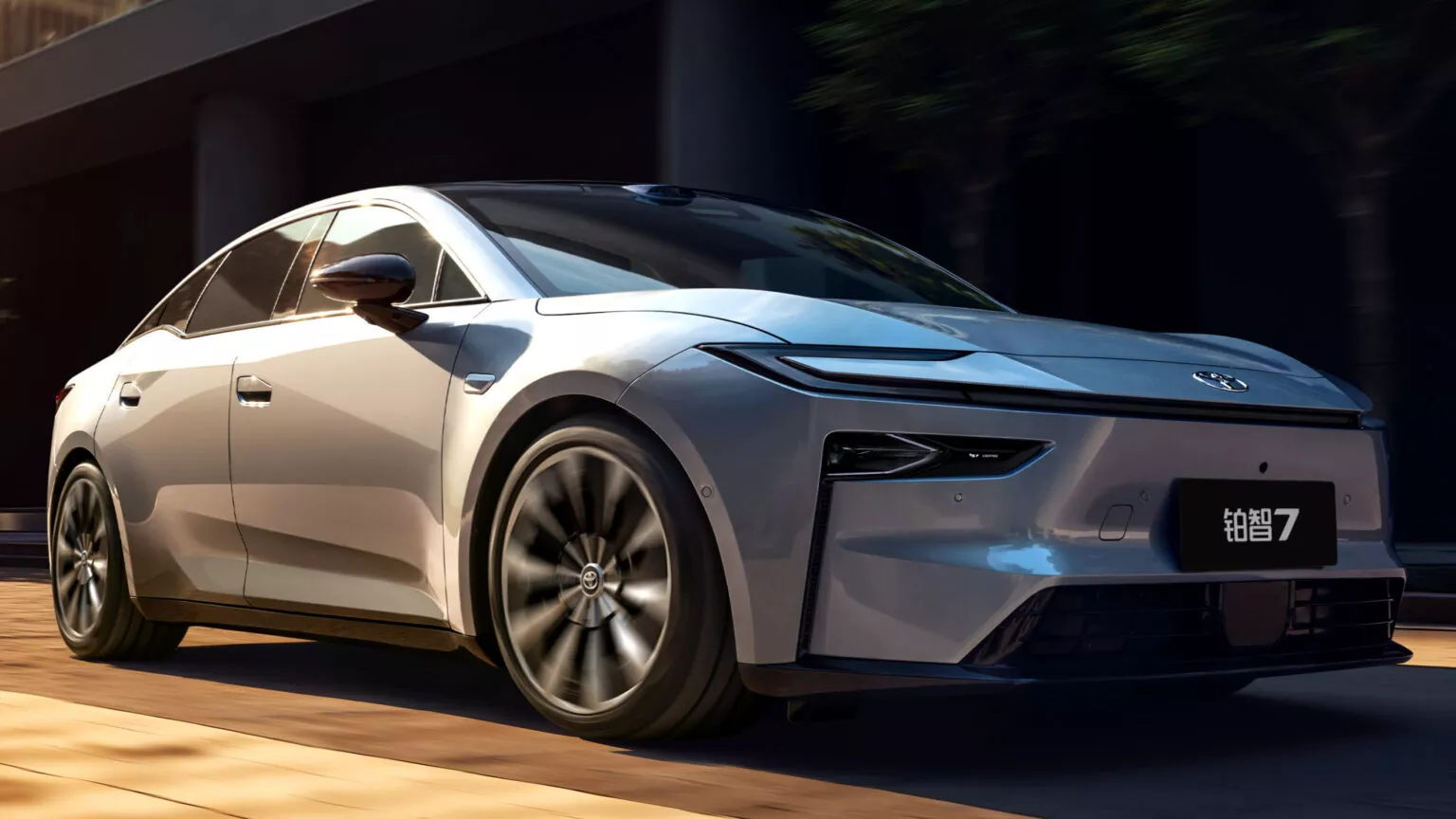 Toyota แยกกลยุทธ์รถไฟฟ้าออกเป็นสองทาง | AUTODEFT ข่าวรถยนต์ รีวิวรถ รถใหม่ รถออกใหม่ ราคารถ ใบขับขี่